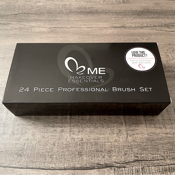 ME Makeover Essentials | Makeup | Nwb Me Makeover Essentials 24 Piece Professional Brush Set ...